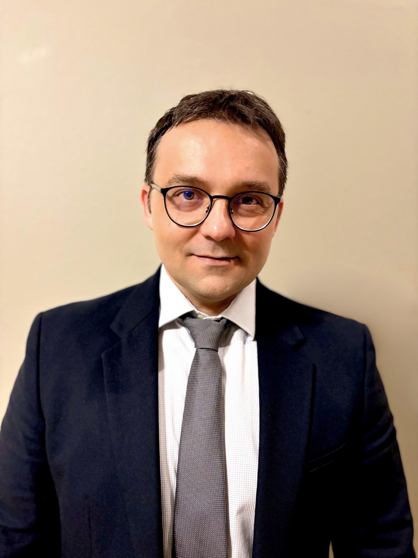 Bogdan Dumitru - Center for European Studies